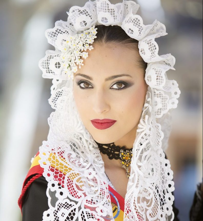 Aleida González, candidata 2018 de la Hoguera Port d'Alacant ...